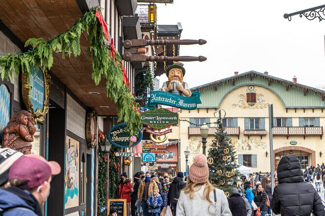 Leavenworth Exclusive Tour from Seattle - The Guide & Group Experience