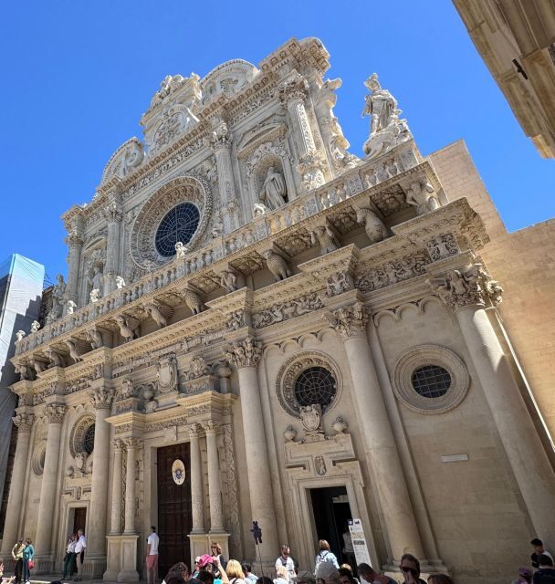 LECCE: AMONG ARCHITECTURAL TREASURES IN THE LECCE BAROQUE - Frequently Asked Questions