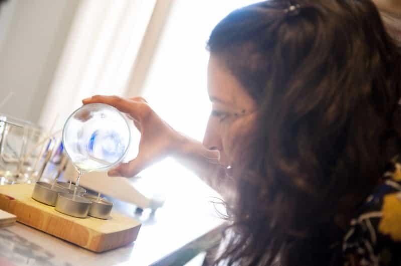 Lecce: Candle Making in 18th Century Countryside Set - Key Points