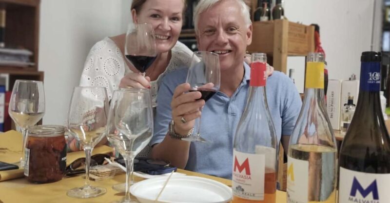 Lecce: Guided Tour & Wine Tasting by Rickshaw - Practical Details for Travelers
