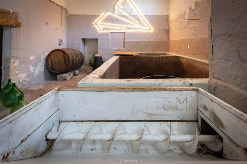 Lecce: Rural Cooking Class with Wine Tasting - Practical Details & What to Expect