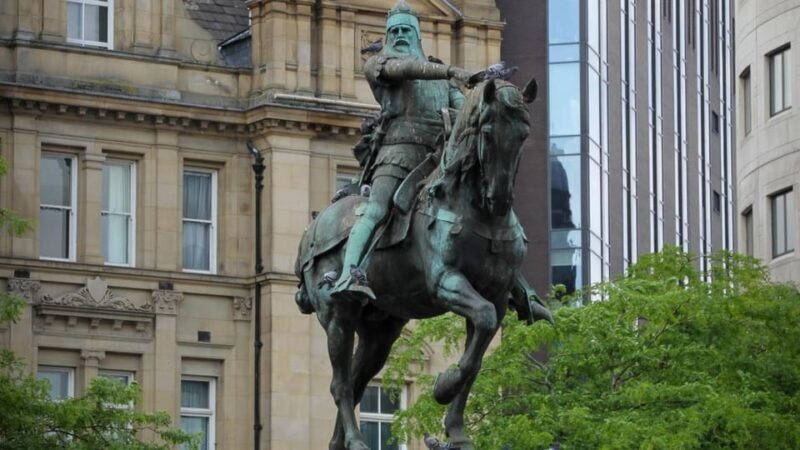 Leeds: City Walking Tour & Exploration Game - FAQ