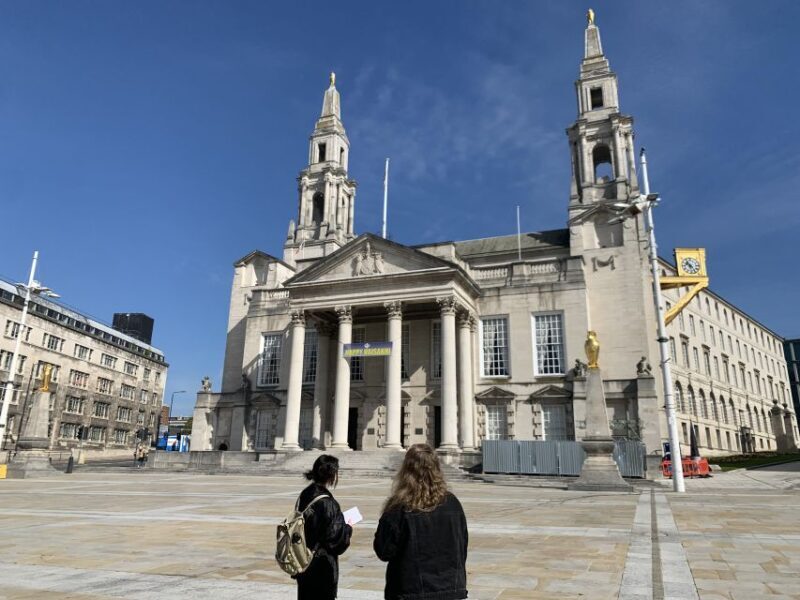 Leeds: Daily Guided City Center Walking Tour (10:30am) - The Experience Itself: What You Can Expect