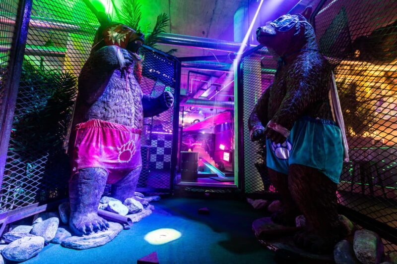 Leeds: Junkyard Golf Tickets for 9 or 18 Holes - FAQs