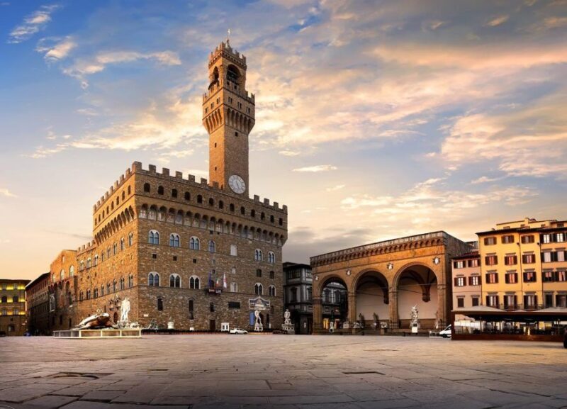 Legacy of Michelangelo Walking Tour - Key Points