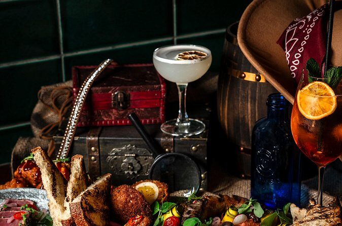 Legend of the Gastown Gold Mystery Dining Experience - The Setting and Atmosphere