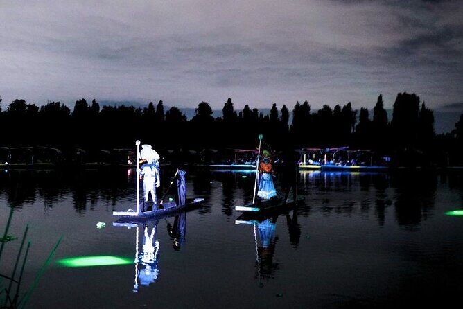 Legendary Day of the Dead Night Show in Xochimilco - An In-Depth Look at the Experience