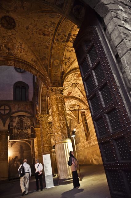 Legends of Florence: Exclusive Walking Tour by night - A Magical Perspective on Florences Nighttime Charm