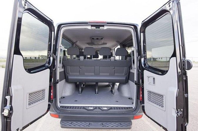 Lei Greeting Private Transfer Arrival HNL Airport to Waikiki - FAQ