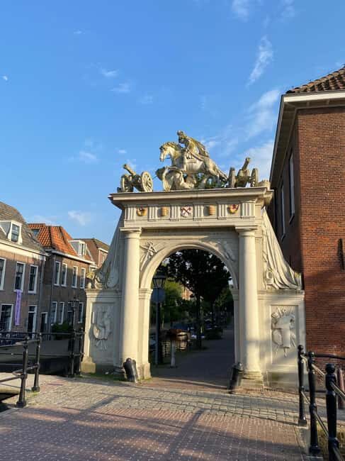 Leiden: historical and entertaining city tour in German - Practical Details