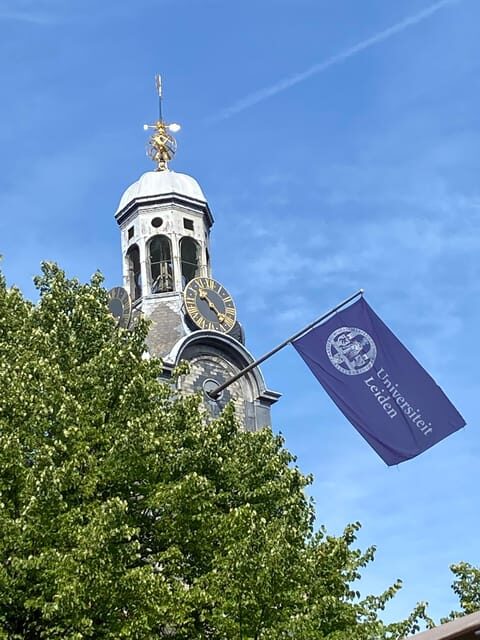 Leiden: Historical private guided tour from Amsterdam - Key Points