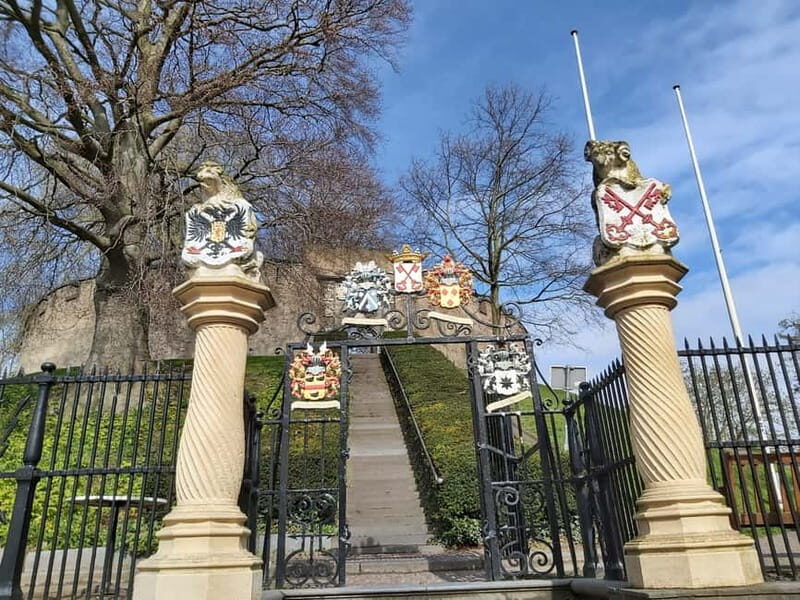 Leiden: Walking City Tour with Live guide - Key Points