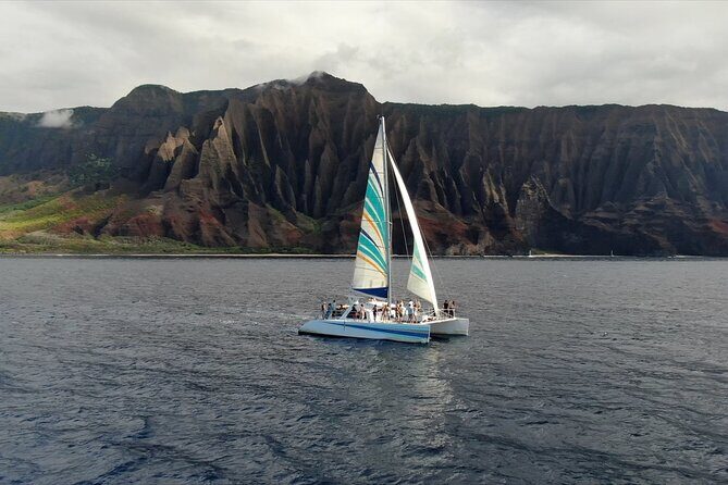 Leila Na Pali Sunset Dinner Sail - The Sum Up