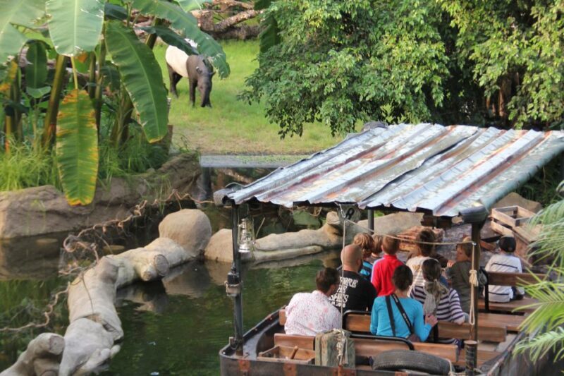 Leipzig: 1-Day Hop-On Hop-Off Bus and Leipzig Zoo Ticket - Key Points