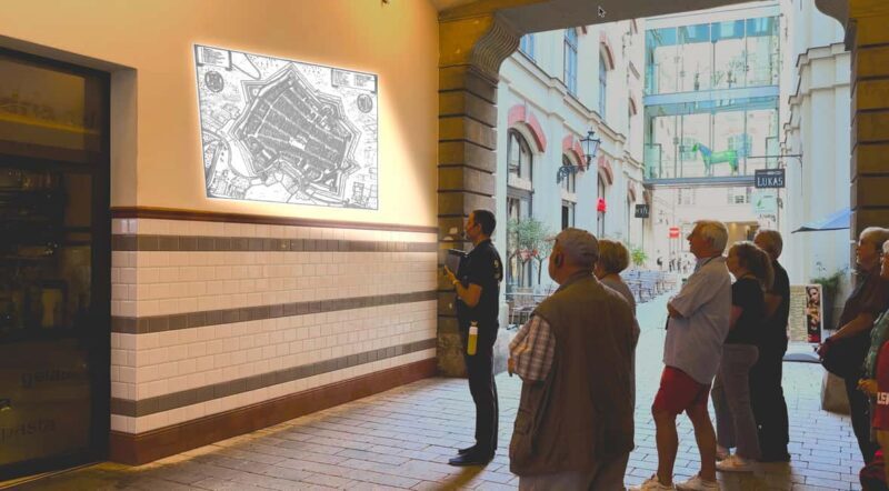 Leipzig: City Tour 2.0  Spot Past with Mobile Projections - The Sum Up