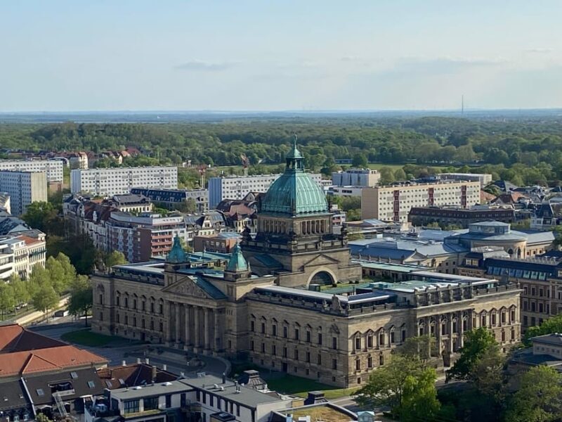 Leipzig: Guided tour of the Federal Administrative Court - An In-Depth Look at the Leipzig Court Tour