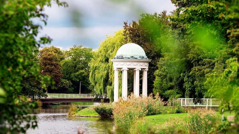 Leipzig: Hop-On-Hop-Off Bus Tour & City Walk - A Deep Dive into the Itinerary