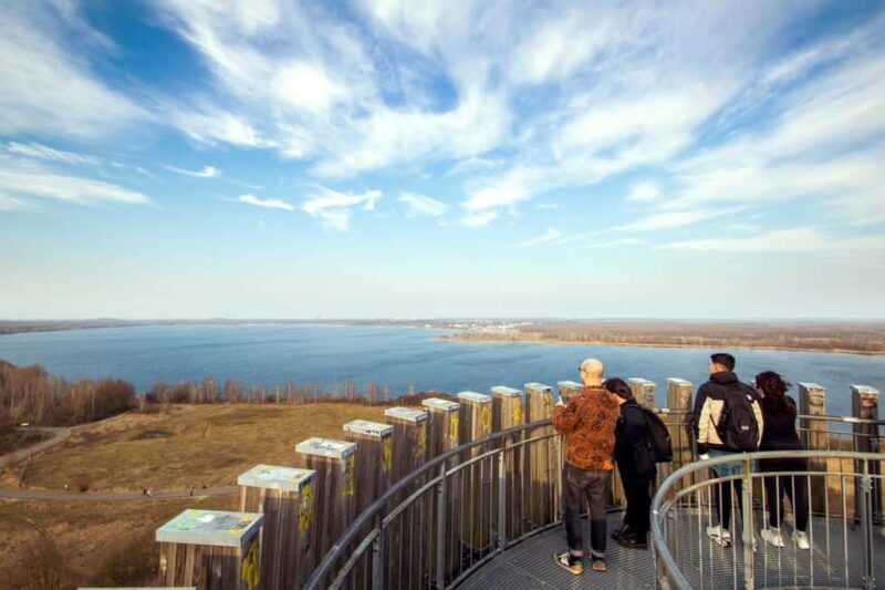 Leipzig: Private bike tour to the Neuseenland with certified guide - FAQ