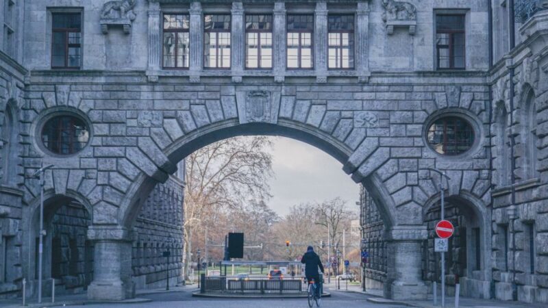Leipzig: Surprise City Tour guided by a Local - Authenticity & Value