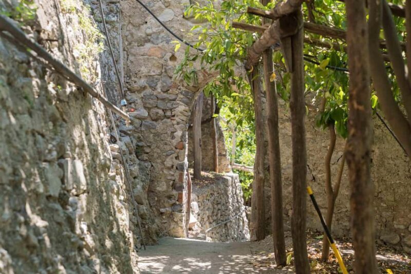 Lemons & Breathtaking Views: Amalfi Monumental Garden Tour - Authenticity and Authentic Connections