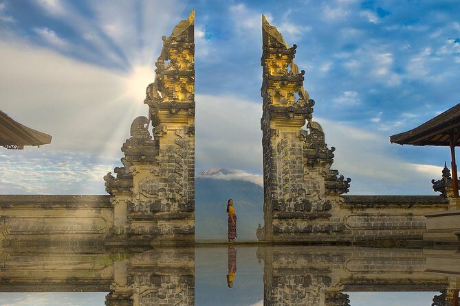 Lempuyang Heaven Gate ,water Palace and Tukad Cepung waterfall Tour - An In-Depth Look at This Bali Tour