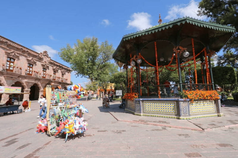 Leon: Dolores Hidalgo Otomi Meal with Traditional - Key Points