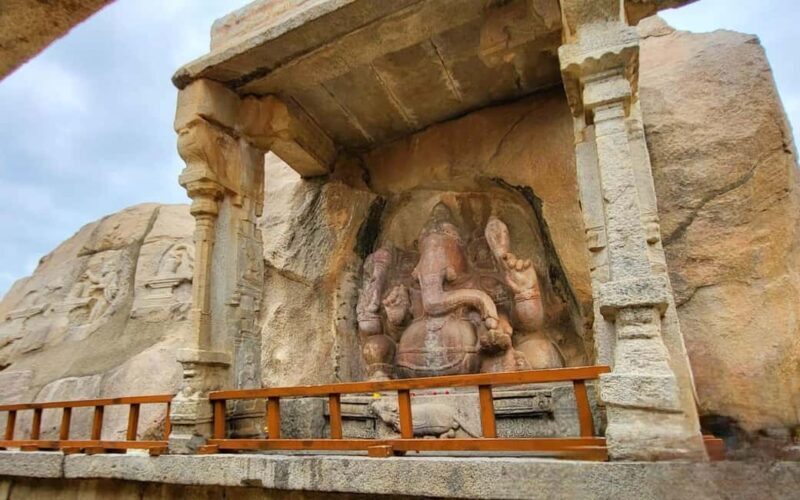 Lepakshi Temple & Adiyogi Statue Day Trip from Bangalore - Authenticity and Experience