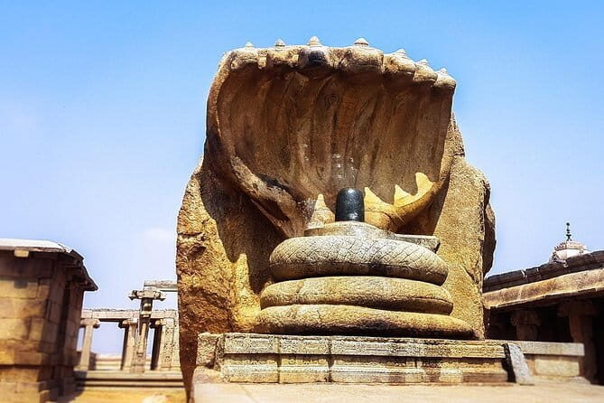 Lepakshi Temple Day Tour from Bangalore - Key Points