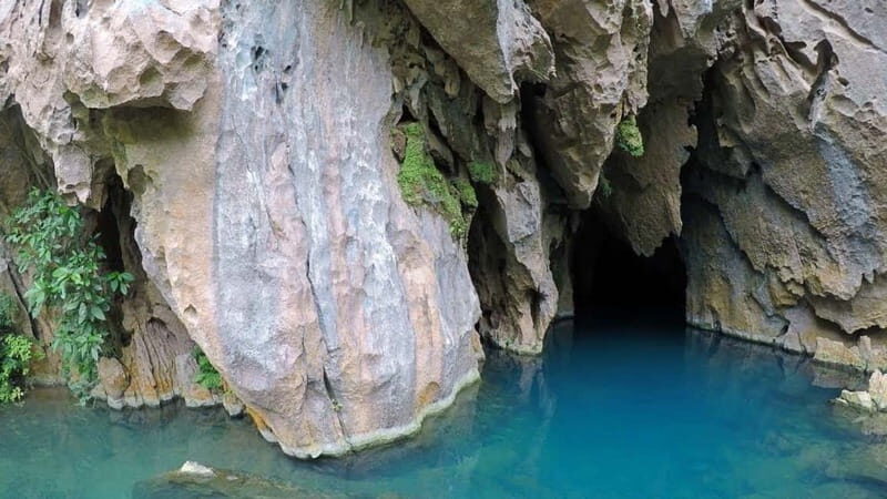 Les Gorges du Pont du Diable and Yvoire with transport - Key Points