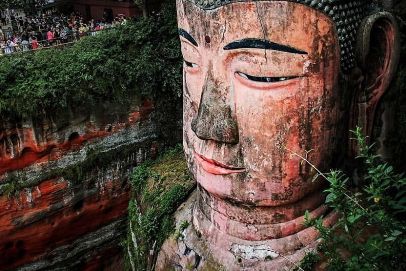 Leshan Giant Buddha & Huanglongxi Ancient Town Day Tour - Exploring the Itinerary in Detail