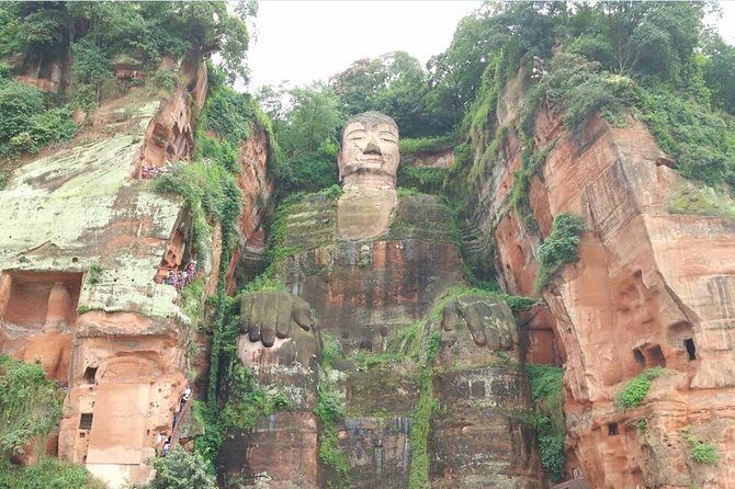 Leshan Giant Buddha One Day Private Tour - Exploring the Tour: A Lengthy but Rewarding Journey