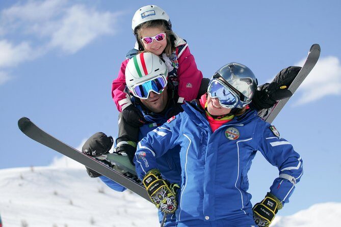 Lessons in Mini-Group - 3 hours a day - skiing - Key Points: