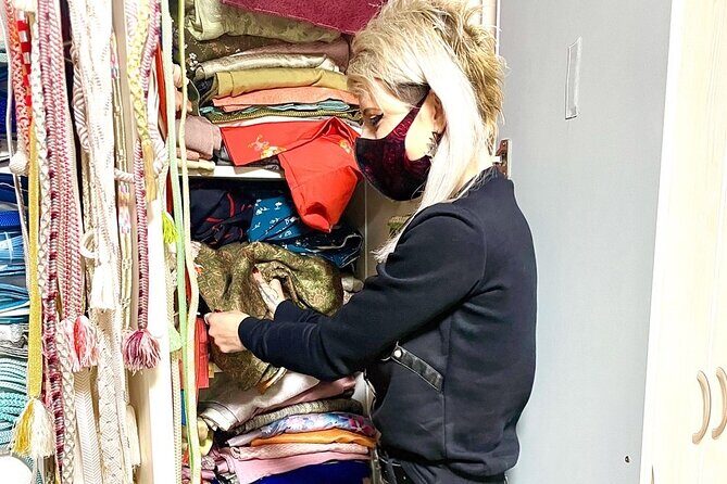 Let's make kimono !Kimono is a gift for you - An In-Depth Look at Making Your Own Kimono in Tokyo