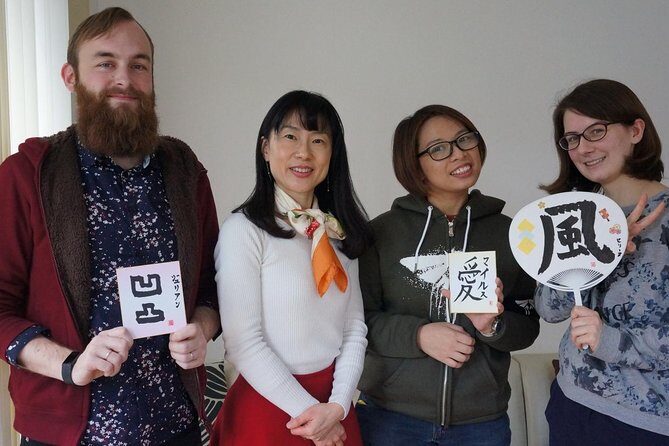 Let's Shodo (Japanese calligraphy) !! - An In-Depth Look at the Calligraphy Experience