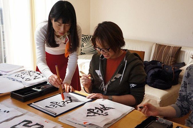 Let's Shodo (Japanese calligraphy) !! - Why This Calligraphy Tour Is a Great Choice
