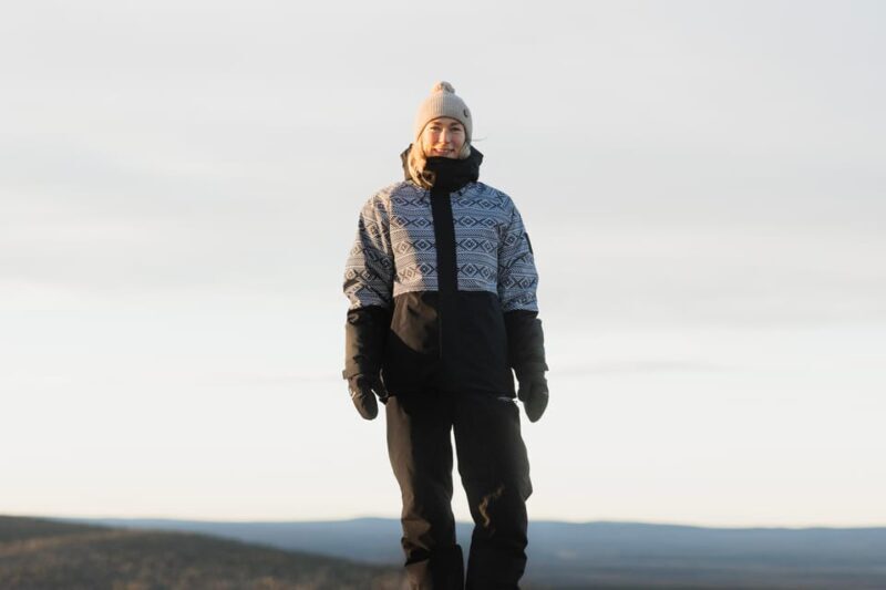 Levi: Rent Winter Clothing Sets - Key Points