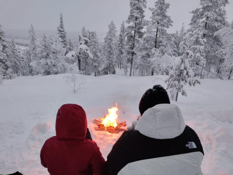 Levi: Snowshoeing and Marshmallow Grilling in the Snow - Discovering the Lapland Winter Landscape