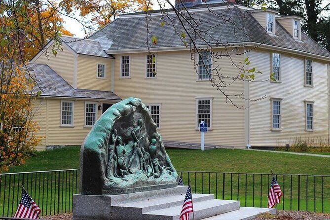 Lexington & Concord 250th Birthday Tour with Concord Museum Entry - An In-Depth Look at the Lexington & Concord 250th Birthday Tour