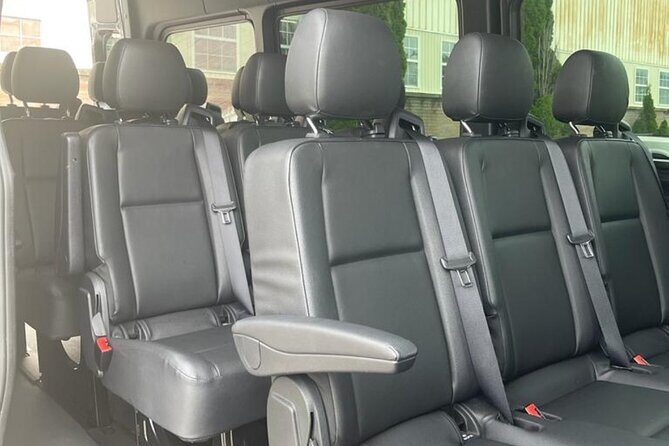 LGA/Manhattan Airport Transfer in Luxury Van-One Way Transfer. - Why Choose This Transfer?