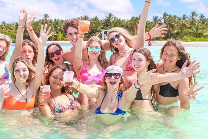 LGBT Party Boat in Punta Cana with sun set, music and drinks - Music and Drinks