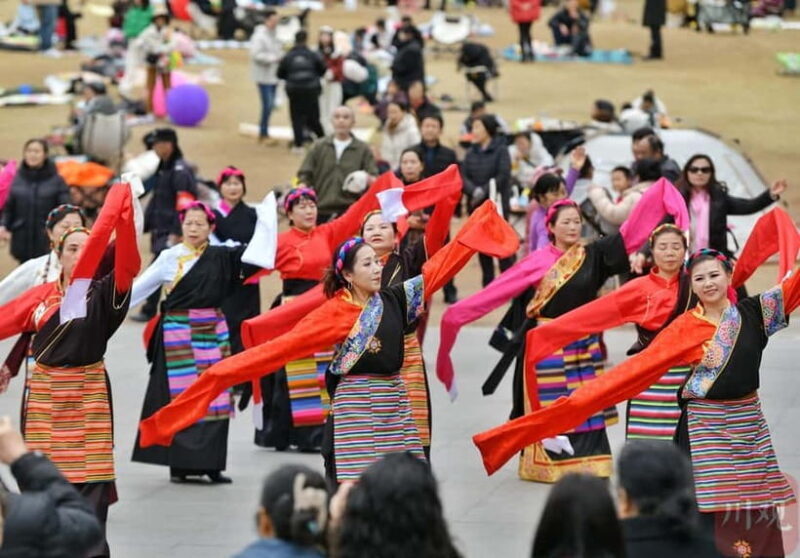Lhasa: 4-Day Guided Tour with Monasteries and Palaces - Detailed Itinerary Breakdown