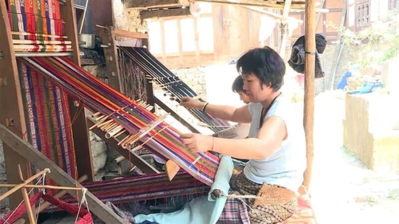 Lhuentse Dzong & Khoma Village Tour  4 Days / 3 Nights - Key Points