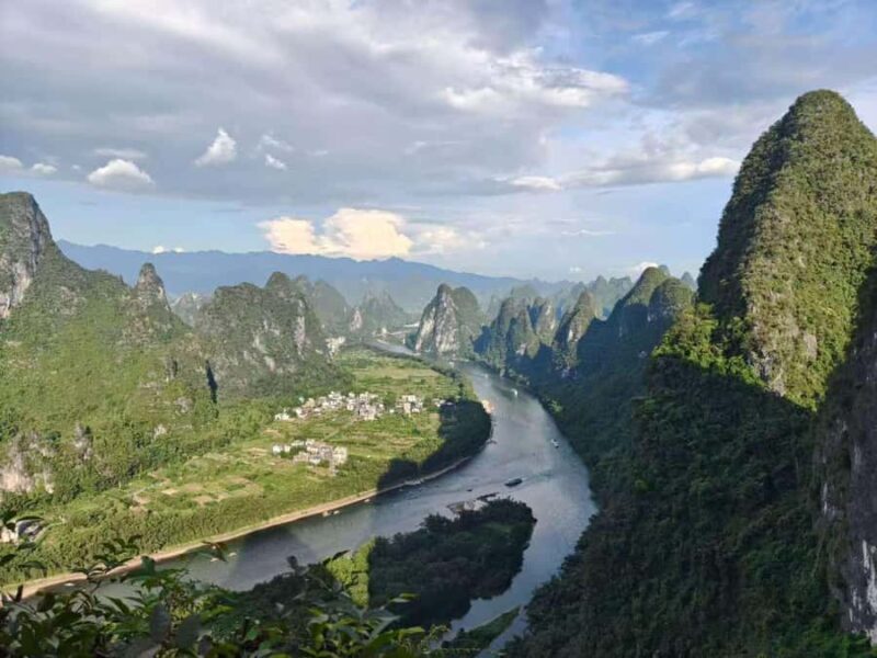 Li River Bamboo Raft, Xianggong Mountain & Xingping tour - Key Points
