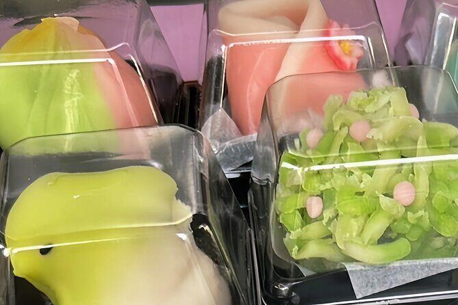 Licensed Guide "Wagashi" (Japanese Sweets) Experience Tour (Tokyo) - What Travelers Are Saying (Based on Reviews)