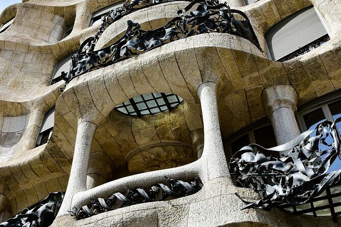 Life of Gaudi and Architectural Walking Tour - Introduction