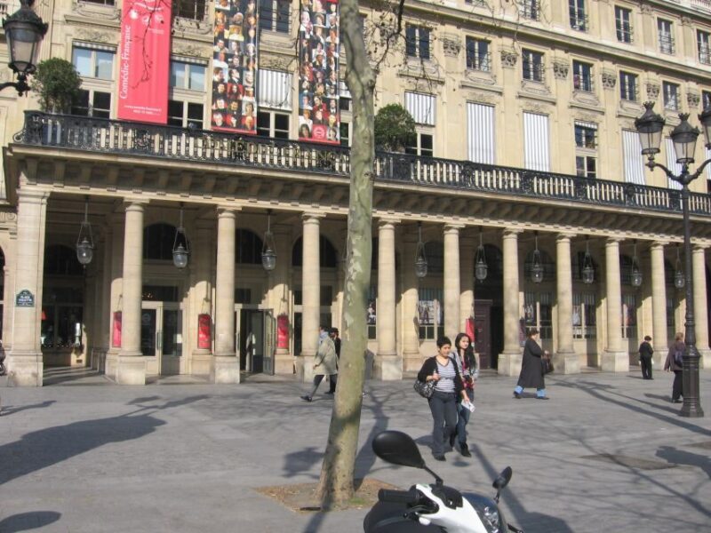 Lifestyle Tour Around the Louvre - Who Should Consider This Tour?