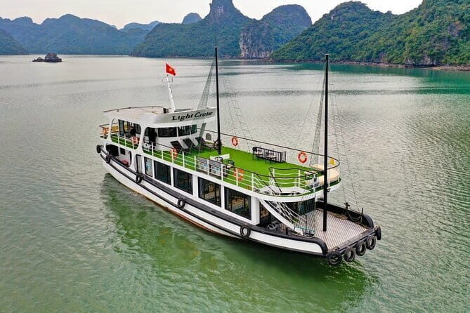 Light Cruise - Halong Deluxe Day Cruise with Small Group on Boat - Key Points