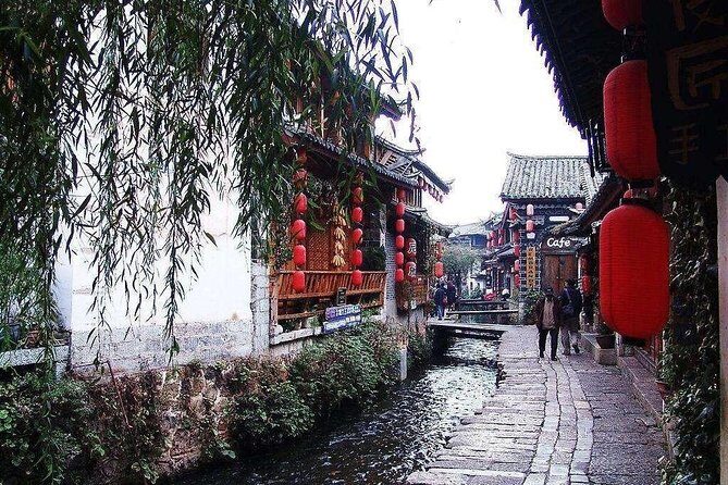 Lijiang Day Tour to Jade Dragon Snow Mountain, Black Dragon Pool and Old Town - Introduction: A Well-Balanced Day of Scenic Wonders and Cultural Charm