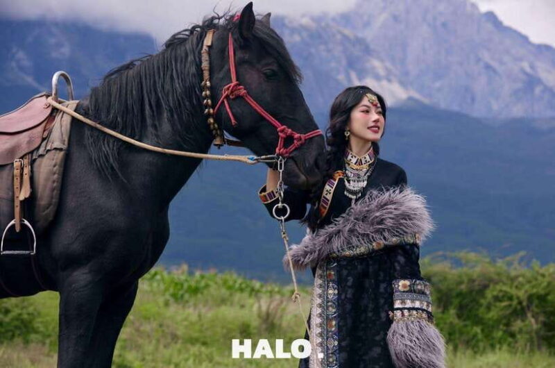 Lijiang: Ethnic Costume Photoshoot with Hotel Transfers - Key Points