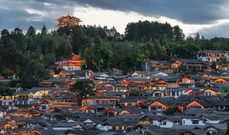 Lijiang: Old Town Cultural Walking Tour with Local Host - Key Points